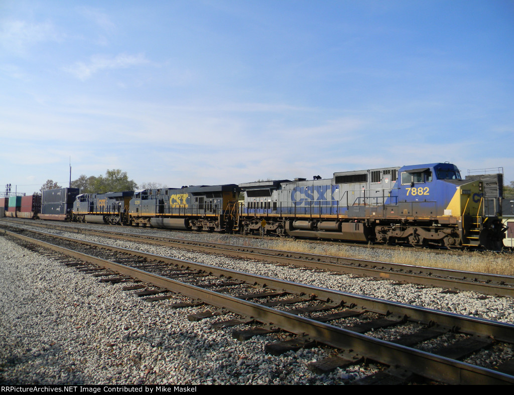 CSX 7882
